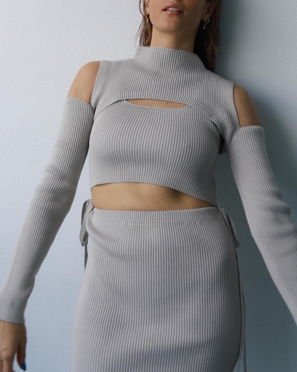 Mangas Gris Stefano – Attelina